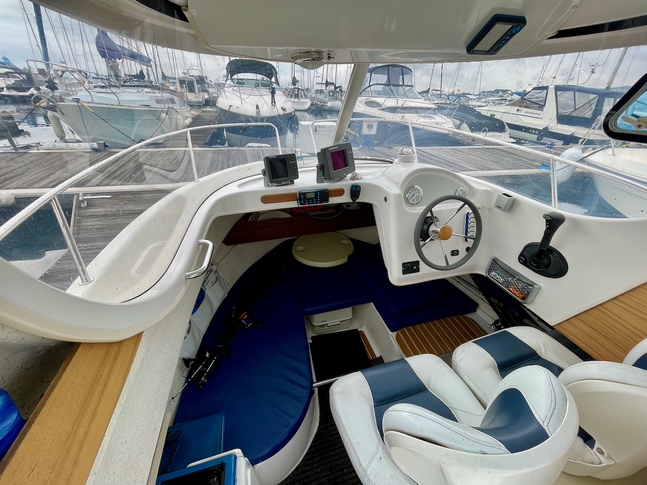 Quicksilver 640 - 15 - One Marine