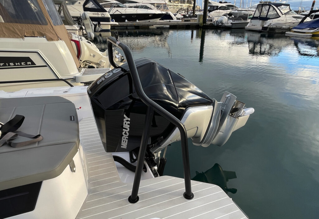 12-Engine-Swim-Platforms - One Marine